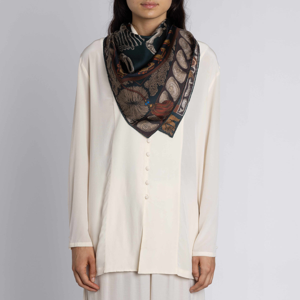 The Scrimshaw Skeleton Silk Twill Shawl in Kelp Canvas | Sabina Savage